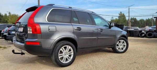 Pelēks Volvo XC90 2007 Rīga, ar dzinēja tilpumu 2.40 L un nobraukumu 247 tūkst. km par 8950 €, foto 5 vietnē AUTOMOTO.COM.LV