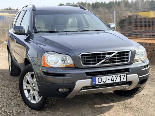 Pelēks Volvo XC90 2007 Rīga, ar dzinēja tilpumu 2.40 L un nobraukumu 290 tūkst. km par 6995 €, foto 1 vietnē AUTOMOTO.COM.LV