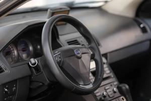 Pelēks Volvo XC90 2007 Jelgava, ar dzinēja tilpumu 2.40 L un nobraukumu 236 tūkst. km par 5300 €, foto 9 vietnē AUTOMOTO.COM.LV