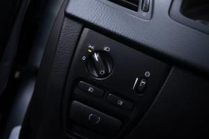 Pelēks Volvo XC90 2007 Jelgava, ar dzinēja tilpumu 2.40 L un nobraukumu 236 tūkst. km par 5300 €, foto 25 vietnē AUTOMOTO.COM.LV