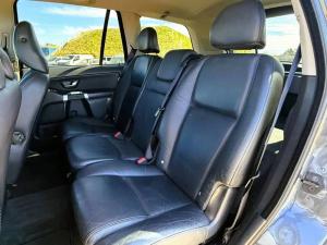 Pelēks Volvo XC90 2007 Rīga, ar dzinēja tilpumu 2.40 L un nobraukumu 246 tūkst. km par 4500 €, foto 12 vietnē AUTOMOTO.COM.LV