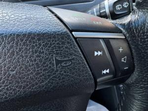 Grey Volvo XC90 2007 in Riga, with an engine capacity of 2.40 L and mileage of 399 thousand km for 4990 €, photo 17 on AUTOMOTO.COM.LV