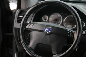 Grey Volvo XC90 2007 in Riga, with an engine capacity of 2.40 L and mileage of 342 thousand km for 5390 €, photo 13 on AUTOMOTO.COM.LV