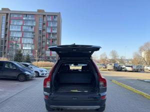 Grey Volvo XC90 2007 in Riga, with an engine capacity of 2.40 L and mileage of 342 thousand km for 5290 €, photo 10 on AUTOMOTO.COM.LV
