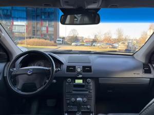 Grey Volvo XC90 2007 in Riga, with an engine capacity of 2.40 L and mileage of 342 thousand km for 5290 €, photo 17 on AUTOMOTO.COM.LV