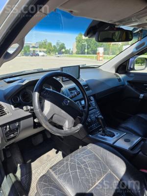 Pelēks Volvo XC90 2007 Rīga, ar dzinēja tilpumu 2.40 L un nobraukumu 333 tūkst. km par 4200 €, foto 4 vietnē AUTOMOTO.COM.LV