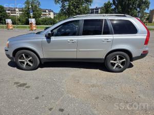 Pelēks Volvo XC90 2007 Rīga, ar dzinēja tilpumu 2.40 L un nobraukumu 333 tūkst. km par 4200 €, foto 6 vietnē AUTOMOTO.COM.LV