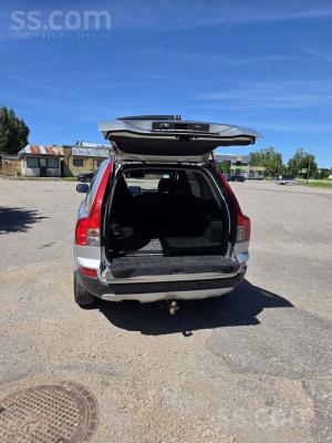 Pelēks Volvo XC90 2007 Rīga, ar dzinēja tilpumu 2.40 L un nobraukumu 333 tūkst. km par 4200 €, foto 8 vietnē AUTOMOTO.COM.LV