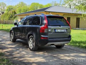 Grey Volvo XC90 2007 in Riga, with an engine capacity of 2.50 L and mileage of 469 thousand km for 5500 €, photo 5 on AUTOMOTO.COM.LV