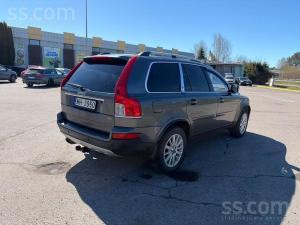 Grey Volvo XC90 2007 in Riga, with an engine capacity of 4.40 L and mileage of 320 thousand km for 7750 €, photo 5 on AUTOMOTO.COM.LV