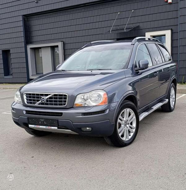 Pelēks Volvo XC90 2007 Kauņa, ar dzinēja tilpumu 2.40 L un nobraukumu 293 tūkst. km par 4950 €, foto 2 vietnē AUTOMOTO.COM.LV