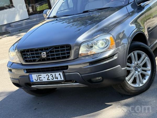 Pelēks Volvo XC90 2007 Jūrmala, ar dzinēja tilpumu 2.40 L un nobraukumu 0 tūkst. km par 6950 €, foto 3 vietnē AUTOMOTO.COM.LV