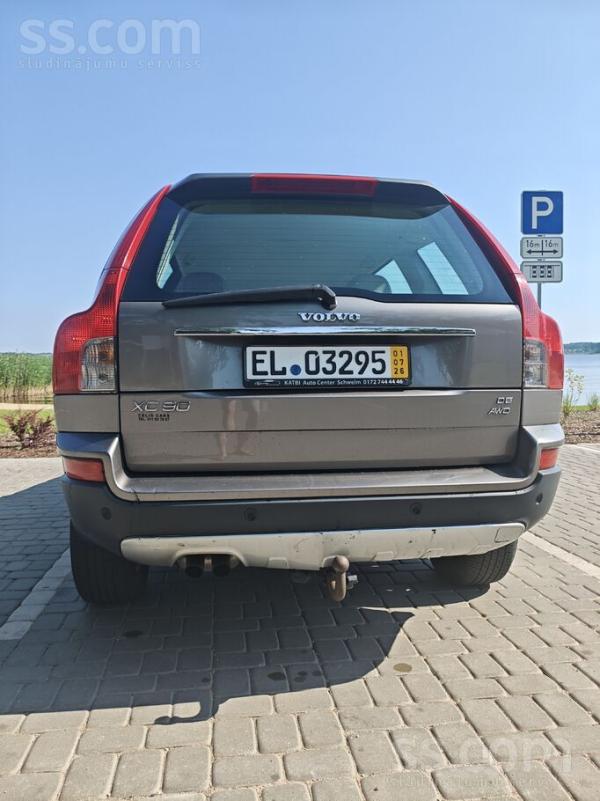 Pelēks Volvo XC90 2007 Ludza, ar dzinēja tilpumu 2.40 L un nobraukumu 260 tūkst. km par 5350 €, foto 7 vietnē AUTOMOTO.COM.LV