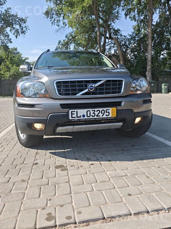 Pelēks Volvo XC90 2007 Ludza, ar dzinēja tilpumu 2.40 L un nobraukumu 260 tūkst. km par 5350 €, foto 2 vietnē AUTOMOTO.COM.LV