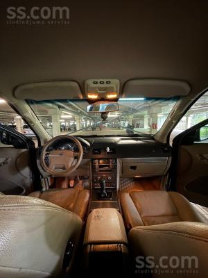 Pelēks Volvo XC90 2007 Rīga, ar dzinēja tilpumu 2.40 L un nobraukumu 197 tūkst. km par 4300 €, foto 5 vietnē AUTOMOTO.COM.LV