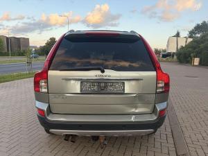Pelēks Volvo XC90 2007 Viļņa, ar dzinēja tilpumu 2.40 L un nobraukumu 300 tūkst. km par 4800 €, foto 4 vietnē AUTOMOTO.COM.LV
