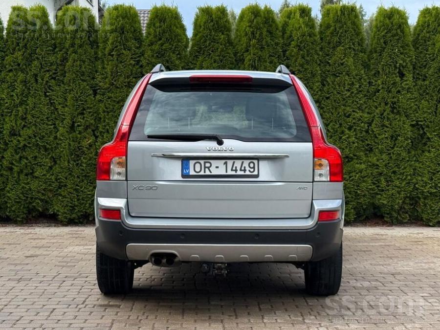 Pelēks Volvo XC90 2007 Jelgava, ar dzinēja tilpumu 2.40 L un nobraukumu 0 tūkst. km par 7150 €, foto 6 vietnē AUTOMOTO.COM.LV