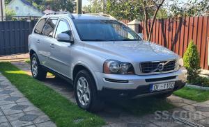 Grey Volvo XC90 2007 in Daugavpils, with an engine capacity of 2.40 L and mileage of 297 thousand km for 5000 €, photo  on AUTOMOTO.COM.LV