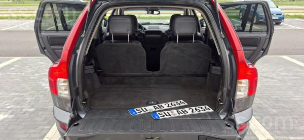 Pelēks Volvo XC90 2007 Jelgava, ar dzinēja tilpumu 2.40 L un nobraukumu 260 tūkst. km par 6500 €, foto 6 vietnē AUTOMOTO.COM.LV