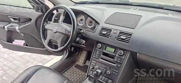 Pelēks Volvo XC90 2007 Jelgava, ar dzinēja tilpumu 2.40 L un nobraukumu 260 tūkst. km par 6500 €, foto 9 vietnē AUTOMOTO.COM.LV
