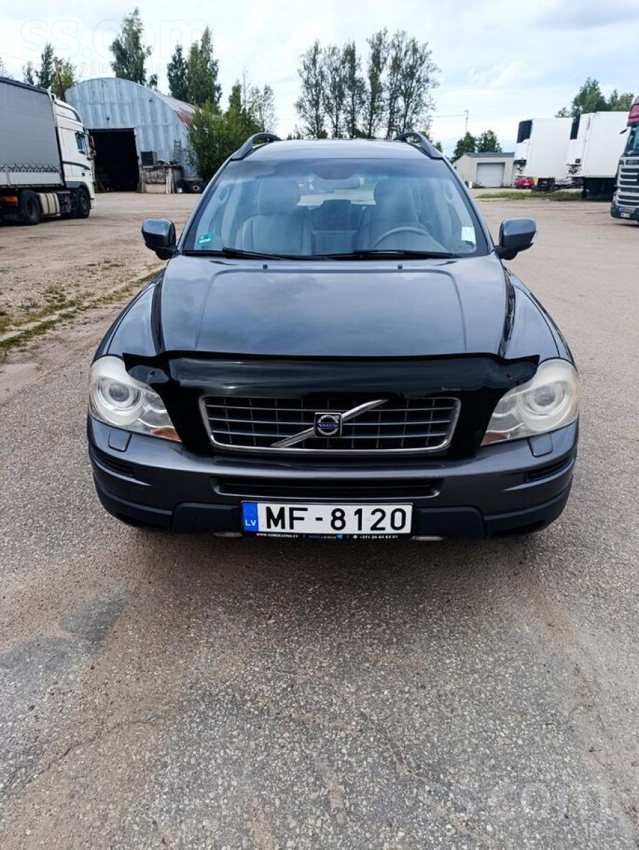 Серый Вольво ХС90 2007 в Резекне, объемом двигателя 2.40 л и пробегом 287 тыс. км за 5200 €, фото 1 на AUTOMOTO.COM.LV