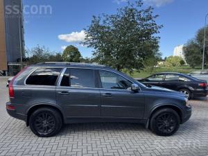 Pelēks Volvo XC90 2007 Rīga, ar dzinēja tilpumu 2.40 L un nobraukumu 317 tūkst. km par 5390 €, foto 4 vietnē AUTOMOTO.COM.LV
