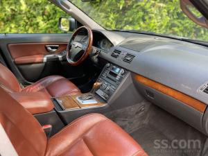 Pelēks Volvo XC90 2007 Rīga, ar dzinēja tilpumu 2.40 L un nobraukumu 280 tūkst. km par 6500 €, foto 12 vietnē AUTOMOTO.COM.LV