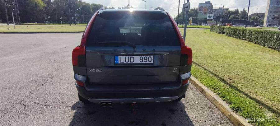Pelēks Volvo XC90 2007 Kauņa, ar dzinēja tilpumu 2.40 L un nobraukumu 433 tūkst. km par 7000 €, foto 6 vietnē AUTOMOTO.COM.LV