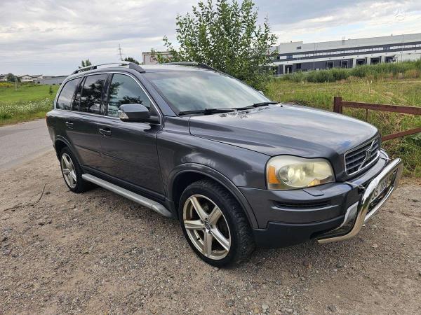 Grey Volvo XC90 2007 in Kaunas, with an engine capacity of 2.40 L and mileage of 329 thousand km for 4350 €, photo 4 on AUTOMOTO.COM.LV