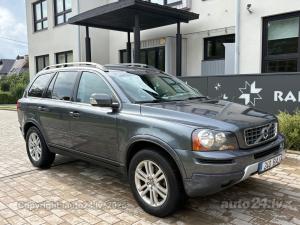 Pelēks Volvo XC90 2007 Rapla, ar dzinēja tilpumu 2.40 L un nobraukumu 264 tūkst. km par 6000 €, foto 5 vietnē AUTOMOTO.COM.LV