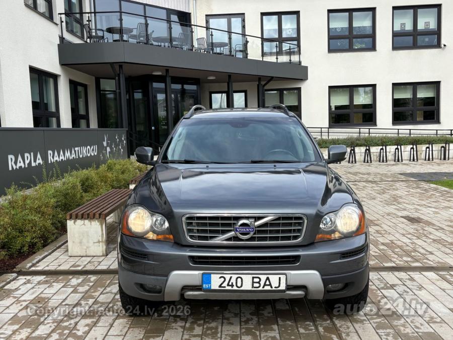 Pelēks Volvo XC90 2007 Rapla, ar dzinēja tilpumu 2.40 L un nobraukumu 264 tūkst. km par 6000 €, foto 8 vietnē AUTOMOTO.COM.LV