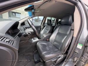 Pelēks Volvo XC90 2007 Rapla, ar dzinēja tilpumu 2.40 L un nobraukumu 264 tūkst. km par 6000 €, foto 11 vietnē AUTOMOTO.COM.LV
