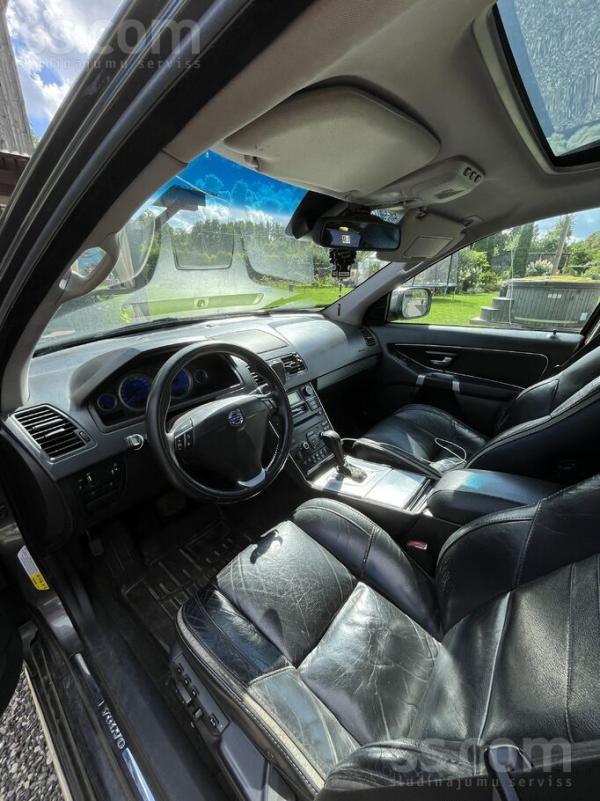 Pelēks Volvo XC90 2007 Bauska, ar dzinēja tilpumu 2.40 L un nobraukumu 0 tūkst. km par 3998 €, foto 4 vietnē AUTOMOTO.COM.LV