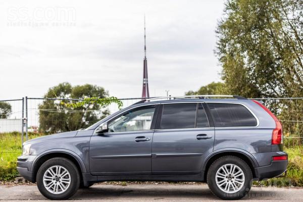 Volvo XC90 2007 Rīga vietnē Pelēks Volvo XC90 2007 Rīga, ar dzinēja tilpumu 2.40 L un nobraukumu 413 tūkst. km par 4990 €, foto 5 vietnē AUTOMOTO.COM.LV