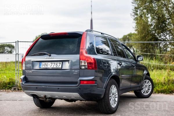 Volvo XC90 2007 Rīga vietnē Pelēks Volvo XC90 2007 Rīga, ar dzinēja tilpumu 2.40 L un nobraukumu 413 tūkst. km par 4990 €, foto 7 vietnē AUTOMOTO.COM.LV