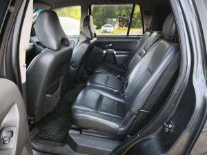 Grey Volvo XC90 2007 in Vilnius, with an engine capacity of 2.40 L and mileage of 287 thousand km for 4200 €, photo 6 on AUTOMOTO.COM.LV