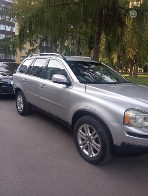 Grey Volvo XC90 2007 in Siauliai, with an engine capacity of 2.40 L and mileage of 297 thousand km for 6800 €, photo 6 on AUTOMOTO.COM.LV