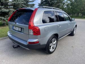 Grey Volvo XC90 2007 in Siauliai, with an engine capacity of 2.40 L and mileage of 298 thousand km for 6199 €, photo 7 on AUTOMOTO.COM.LV