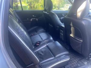 Grey Volvo XC90 2007 in Siauliai, with an engine capacity of 2.40 L and mileage of 298 thousand km for 6199 €, photo 12 on AUTOMOTO.COM.LV