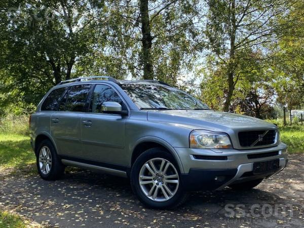 Volvo XC90 2007 in Riga on AUTOMOTO.COM.LV Grey Volvo XC90 2007 in Riga, with an engine capacity of 2.40 L and mileage of 297 thousand km for 5550 €, photo 1 on AUTOMOTO.COM.LV