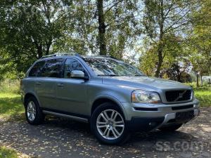 Grey Volvo XC90 2007 in Riga, with an engine capacity of 2.40 L and mileage of 297 thousand km for 5550 €, photo  on AUTOMOTO.COM.LV