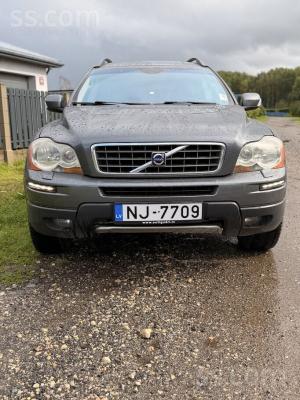 Grey Volvo XC90 2007 in Riga, with an engine capacity of 2.40 L and mileage of 301 thousand km for 4900 €, photo 8 on AUTOMOTO.COM.LV
