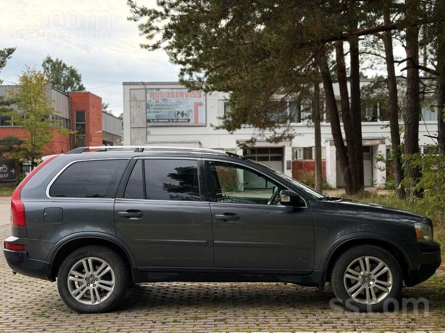 Серый Вольво ХС90 2007 в Юрмала, объемом двигателя 2.40 л и пробегом 390 тыс. км за 5250 €, фото 5 на AUTOMOTO.COM.LV