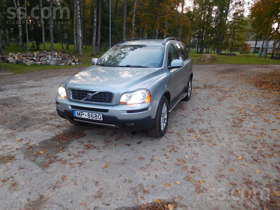 Pelēks Volvo XC90 2007 Rēzekne, ar dzinēja tilpumu 2.40 L un nobraukumu 369 tūkst. km par 5250 €, foto 3 vietnē AUTOMOTO.COM.LV