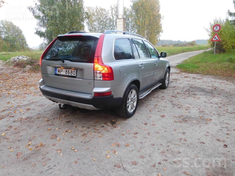 Pelēks Volvo XC90 2007 Rēzekne, ar dzinēja tilpumu 2.40 L un nobraukumu 369 tūkst. km par 5250 €, foto 5 vietnē AUTOMOTO.COM.LV