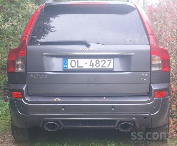 Volvo XC90 2007 Rīga vietnē Pelēks Volvo XC90 2007 Rīga, ar dzinēja tilpumu 2.40 L un nobraukumu 297 tūkst. km par 3800 €, foto 9 vietnē AUTOMOTO.COM.LV