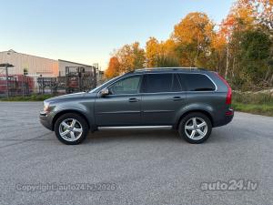 Grey Volvo XC90 2007 in Tallinn, with an engine capacity of 2.40 L and mileage of 388 thousand km for 8750 €, photo 5 on AUTOMOTO.COM.LV