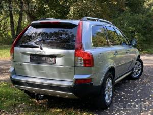 Pelēks Volvo XC90 2007 Rīga, ar dzinēja tilpumu 2.40 L un nobraukumu 298 tūkst. km par 4950 €, foto 9 vietnē AUTOMOTO.COM.LV