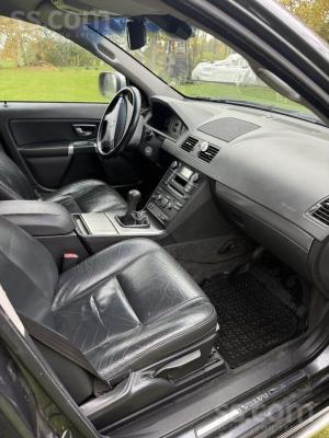 Pelēks Volvo XC90 2007 Valmiera, ar dzinēja tilpumu 2.40 L un nobraukumu 352 tūkst. km par 4950 €, foto 11 vietnē AUTOMOTO.COM.LV
