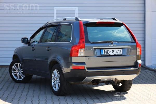Pelēks Volvo XC90 2008 Rīga, ar dzinēja tilpumu 2.40 L un nobraukumu 0 tūkst. km par 5995 €, foto 4 vietnē AUTOMOTO.COM.LV